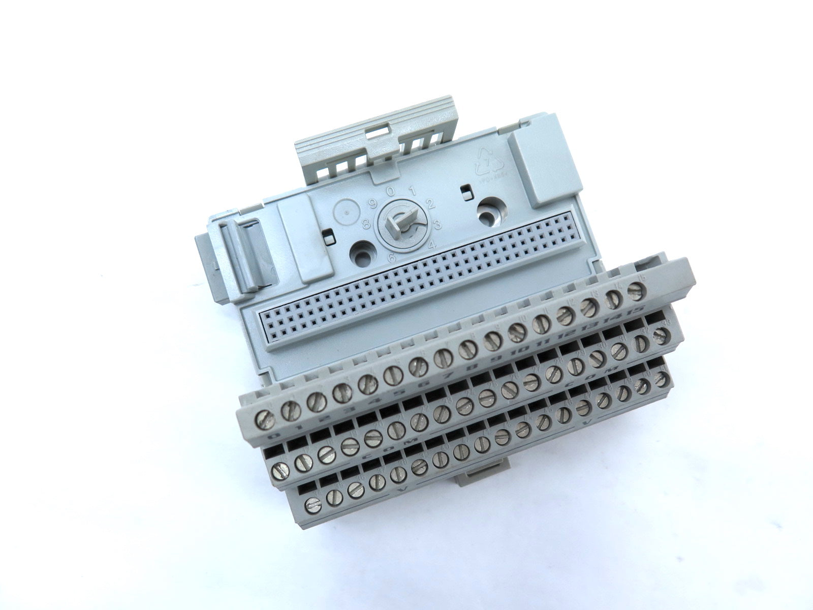 Allen-Bradley 1794-TB3 Flexbus 5VDC 640mA Terminal Block 120VAC 10A ...