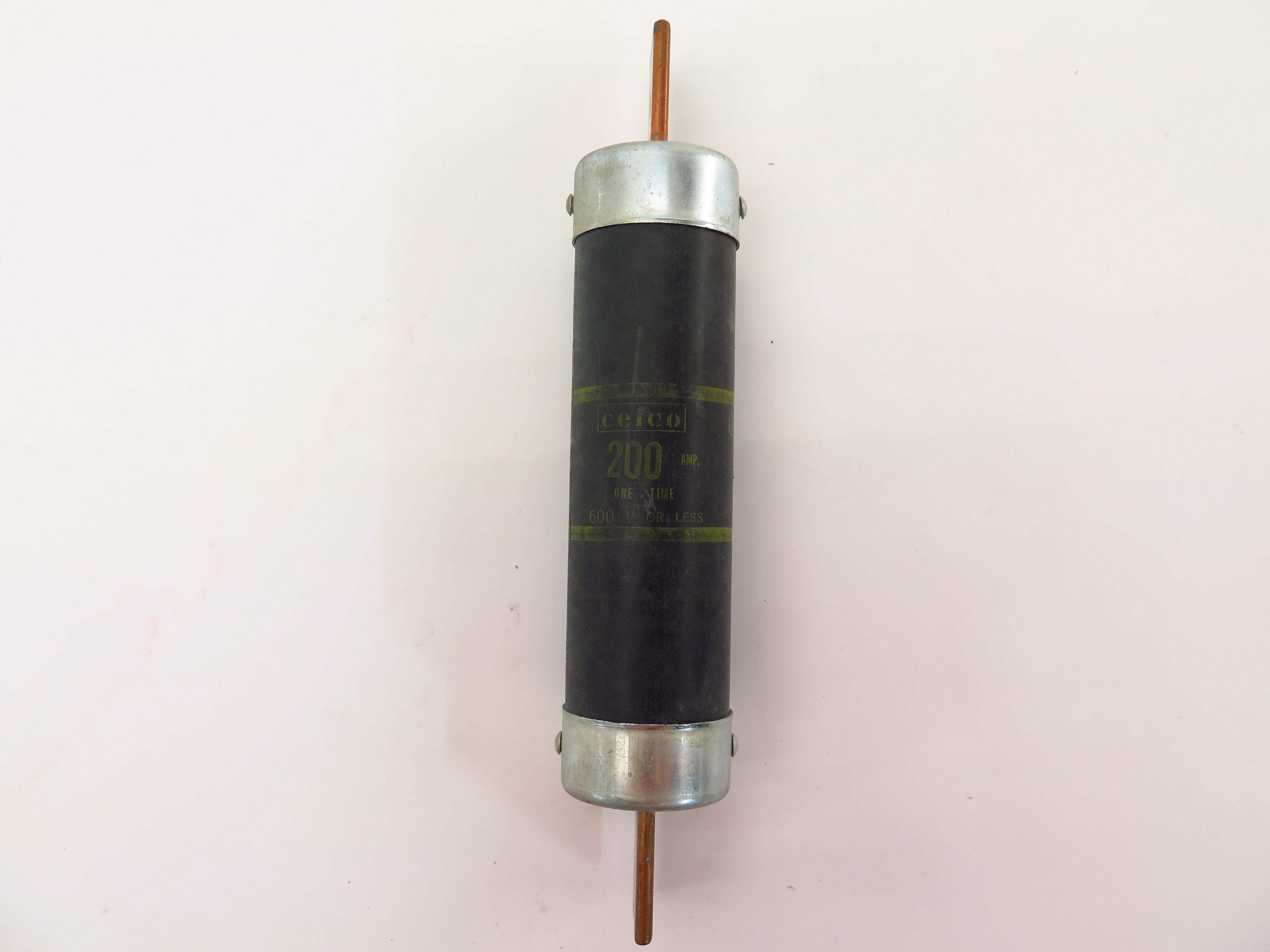 Cefco Fuse 200A 600Vac | Advance Operations