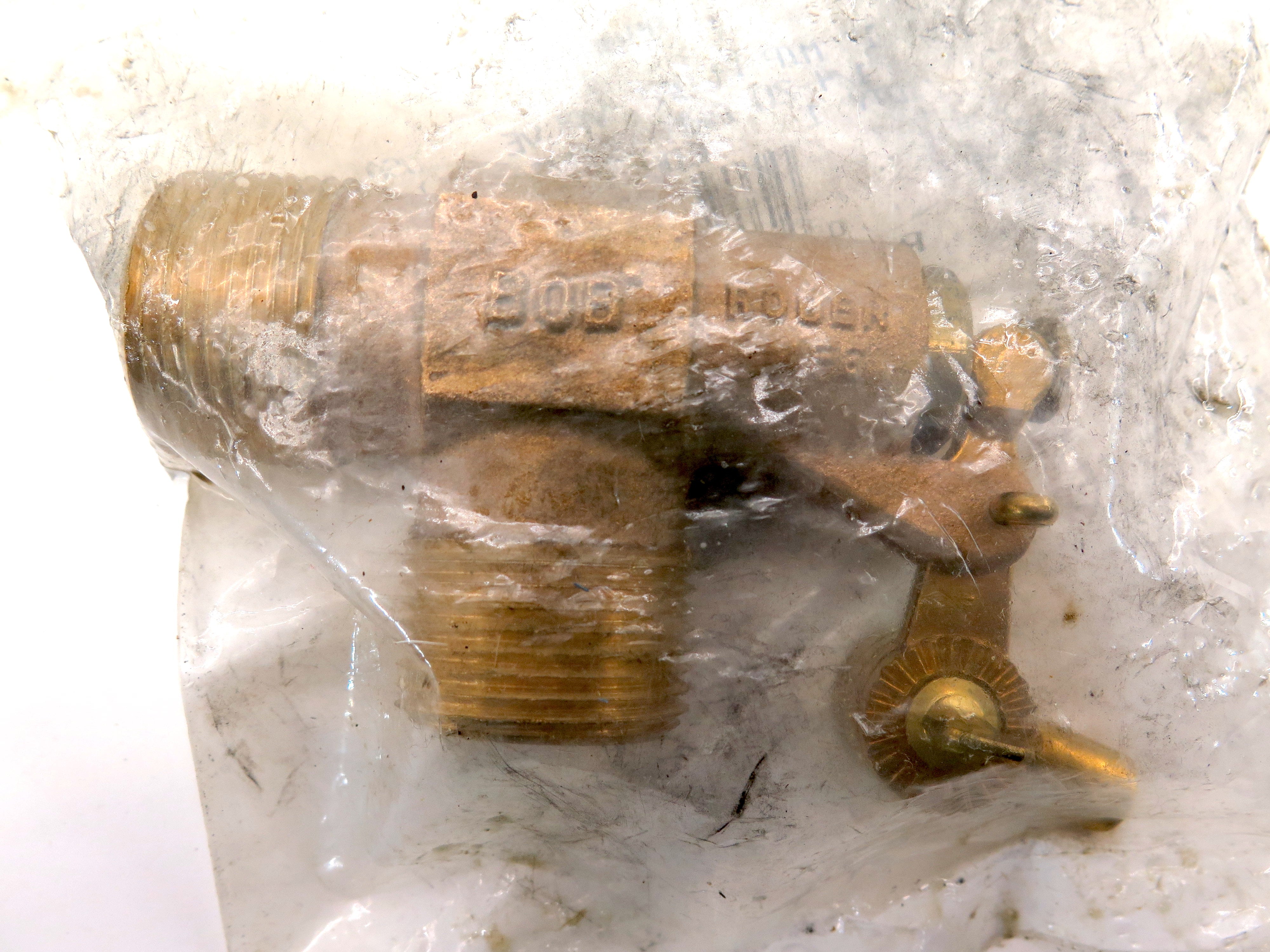 Robert Manufacturing B400-1 MIP Float Valve – Advance Operations