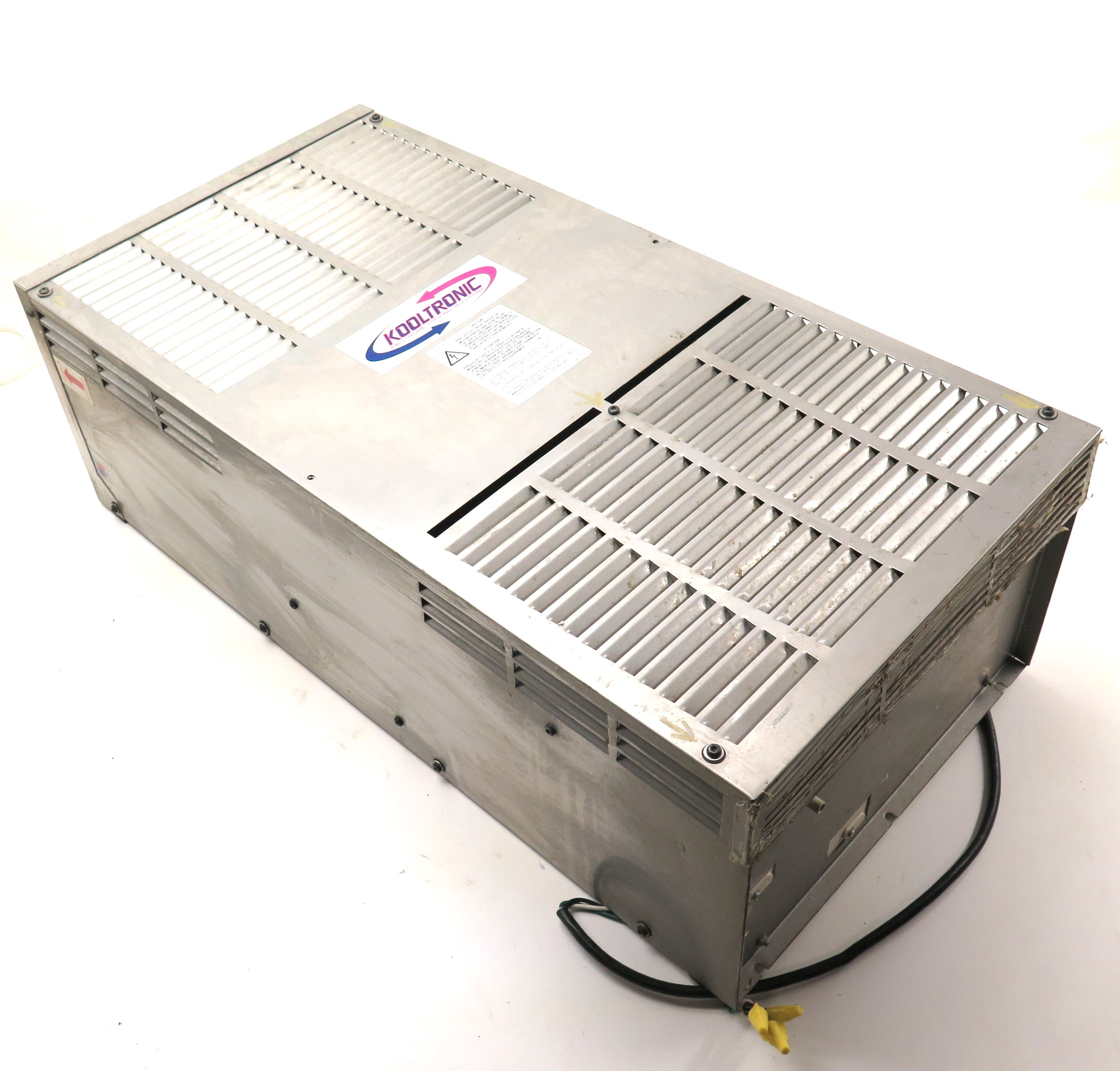 Kooltronic K2NA4C5DP33LV Enclosure A/C Unit 5000BTU 200-230Vac 15A